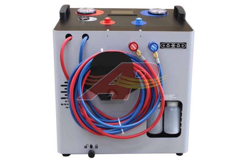 Service Cube (new model 2022). Suitable for mobile use as well as ...